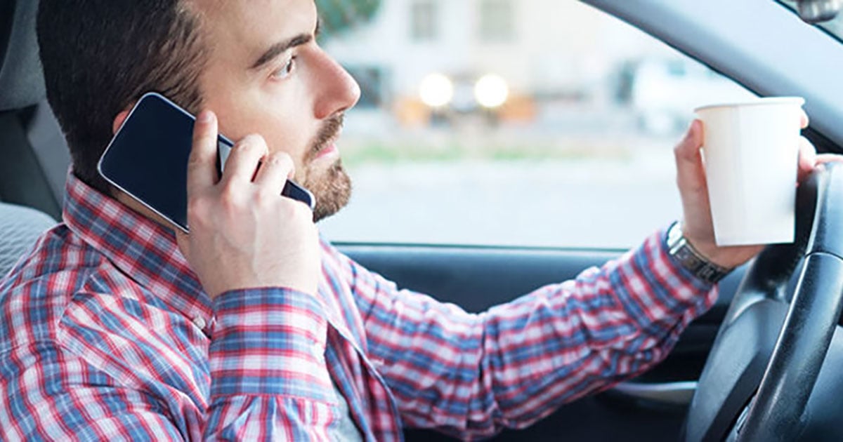Safety Meeting: Distracted Driving - Safe At Work California